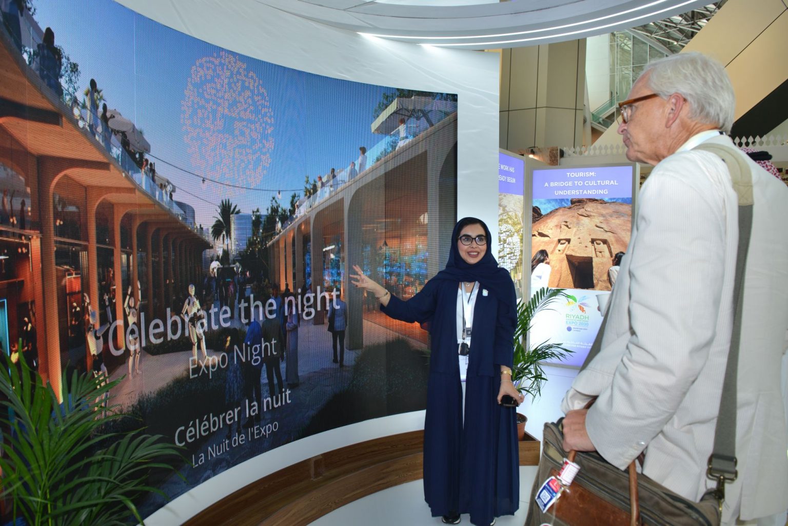 Royal Commission for Riyadh City hosts UNESCO ‎delegates at Riyadh Expo ...