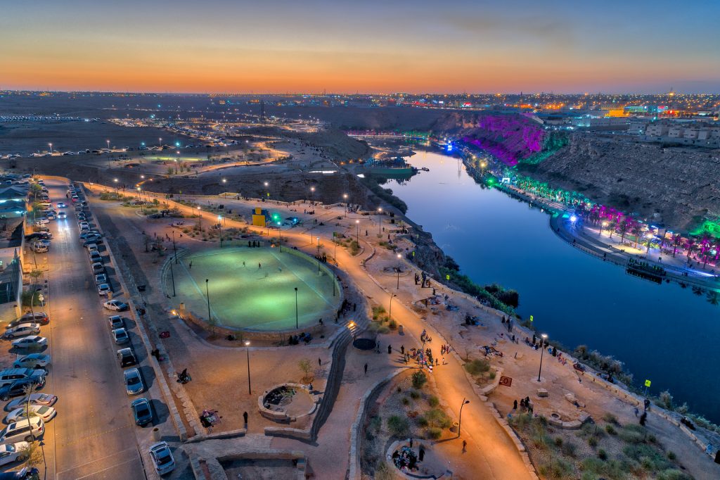 Lake Namar Views Park Project - Royal Commission for Riyadh City